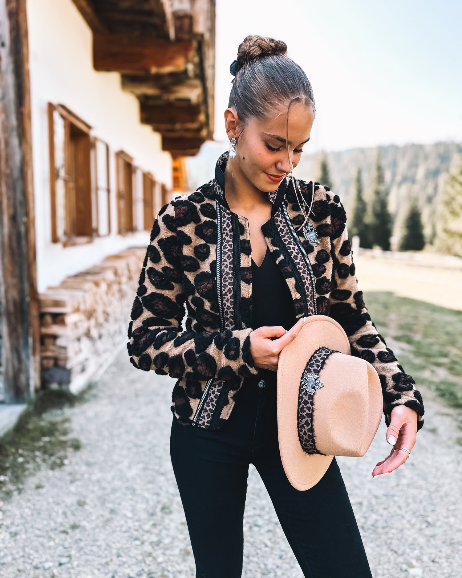 Mirabell Plummer - Alpine Couture