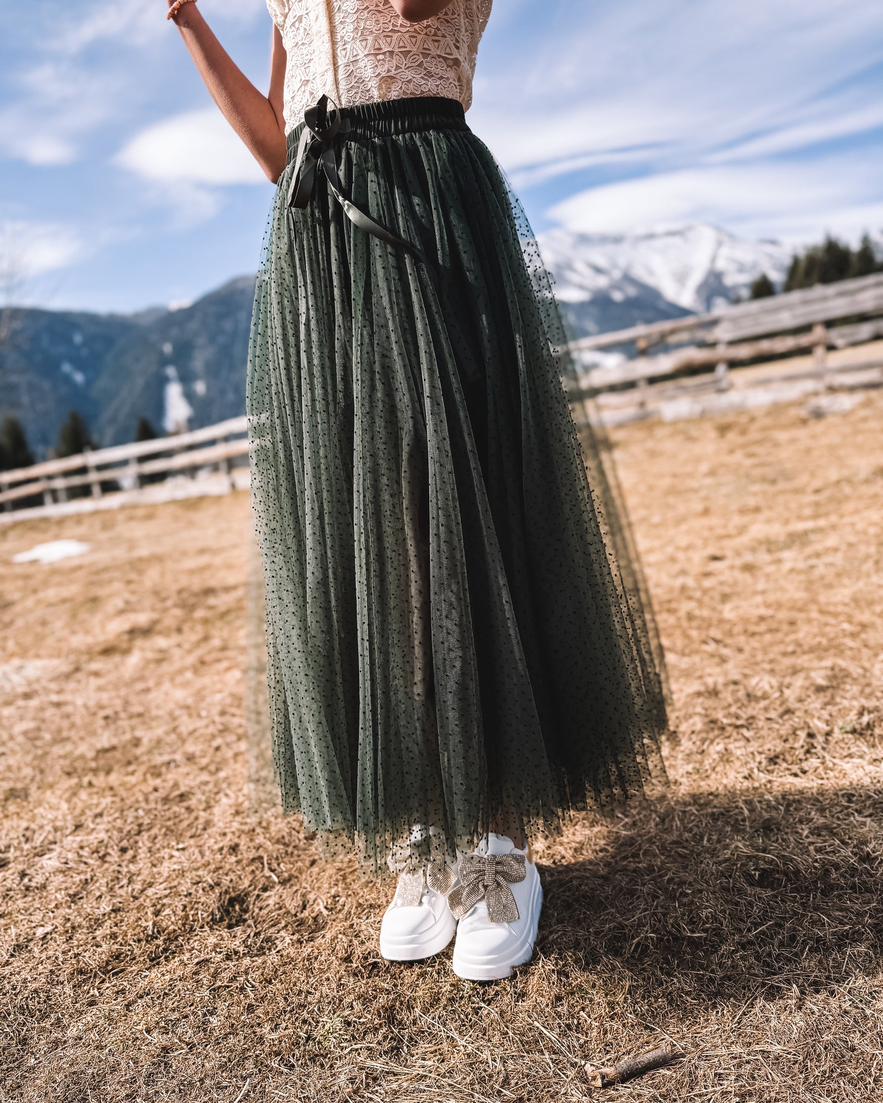 Mirabell Plummer - Die Mountain Boutique